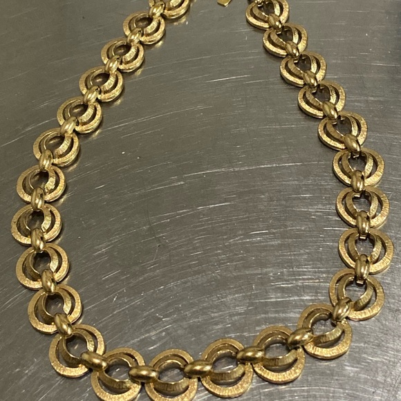 Monet | Jewelry | Vintage Monet Gold Tone Chain Necklace | Poshmark